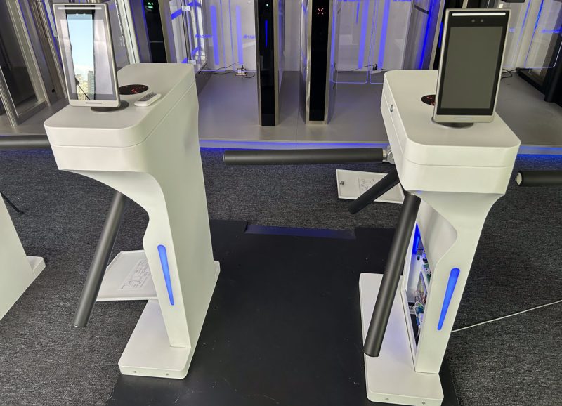 Turnstile Gate With Face Recognition 2024