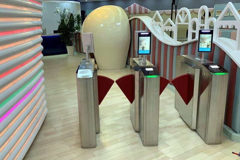 Best automatic ticketing turnstile 2023 - MairsTurnstile.com