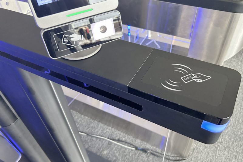 Why use a biometric turnstile in 2024? - MairsTurnstile